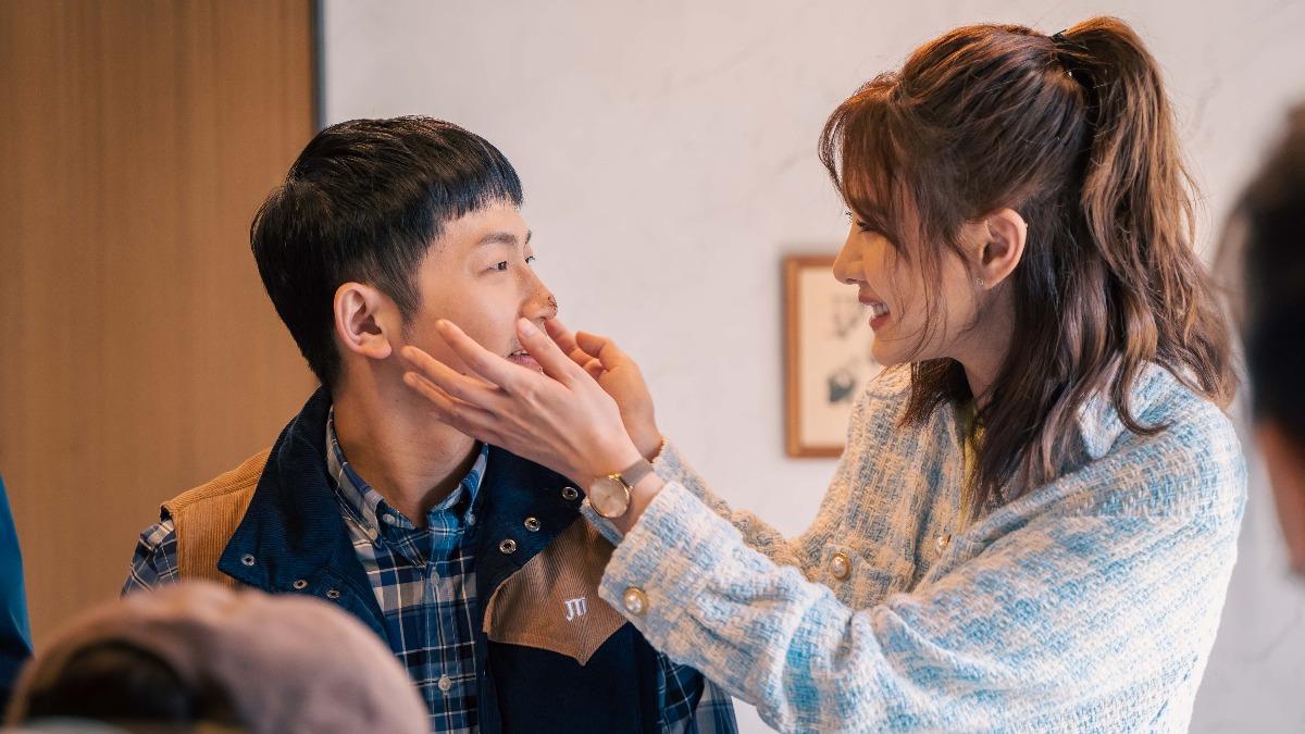 安心亞姐弟情升格「長短腳之戀」 蔡昌憲習慣了：老婆也比我高│TVBS新聞網