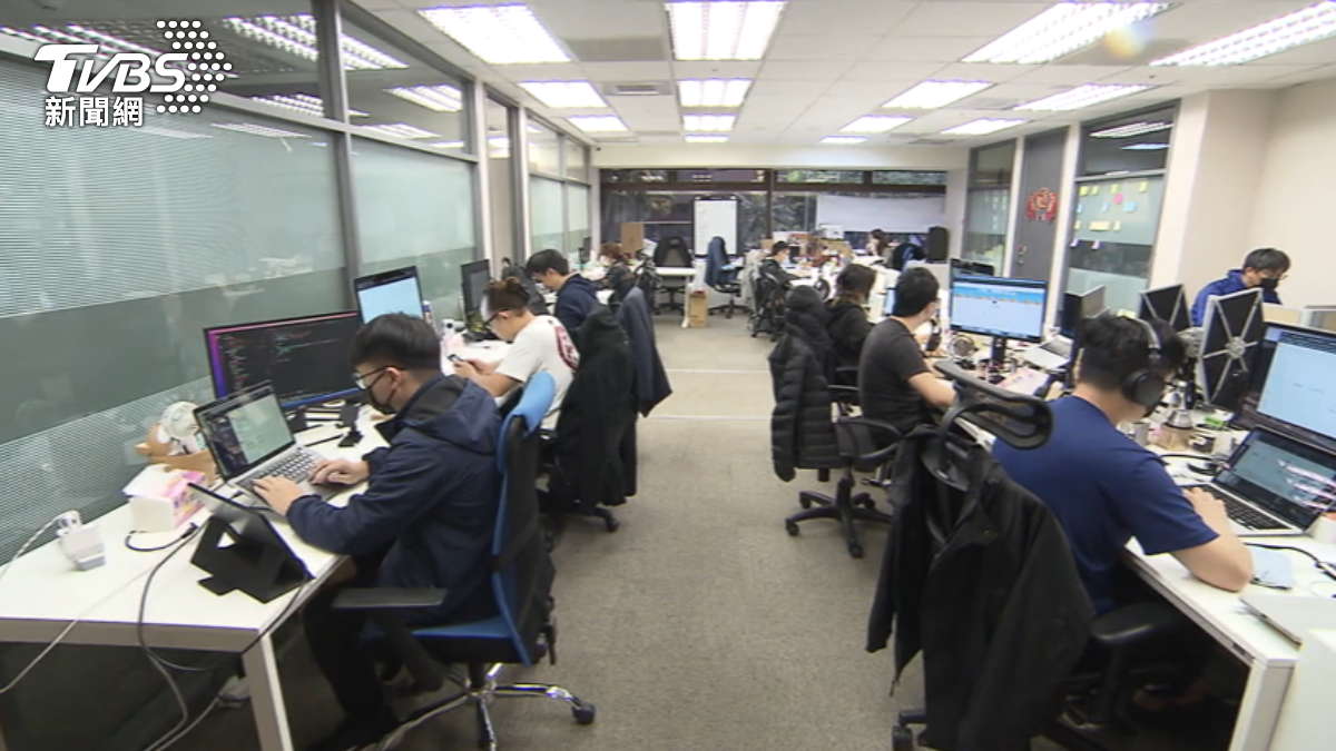 Z世代對戀愛興趣缺缺？美調查：僅半數曾在青少年時期談過戀愛│TVBS新聞網