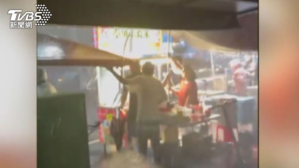 全台颳起怪風！速食店員「肉身拉玻璃門」 大甲媽回鑾也遇壞天氣│TVBS新聞網