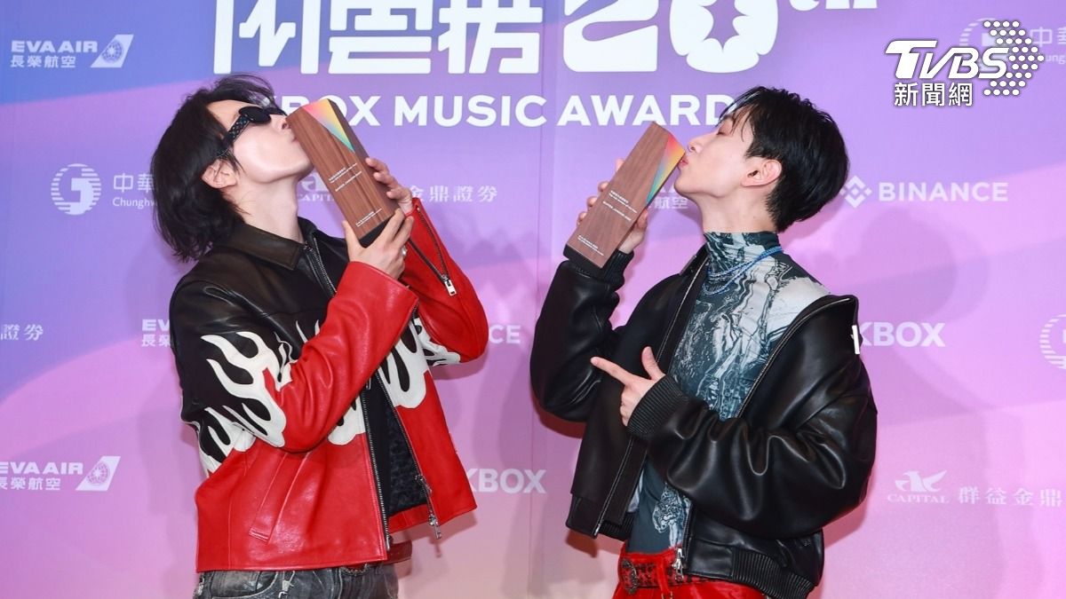 KKBOX風雲榜／SJ來台當灶咖！東海甜喊「我們是家人」 利特搶吃高雄味│TVBS新聞網