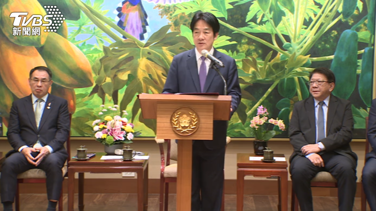 年輕男「3900萬」得標RM粉鑽錶 破「動產法拍」最高金額紀錄│TVBS新聞網