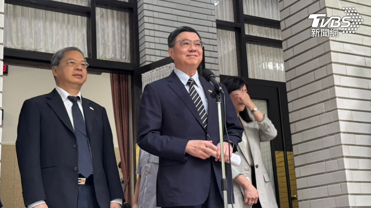 5天假恐「一刀砍掉」？行政院是否覆議 柯建銘1句話埋伏筆│TVBS新聞網