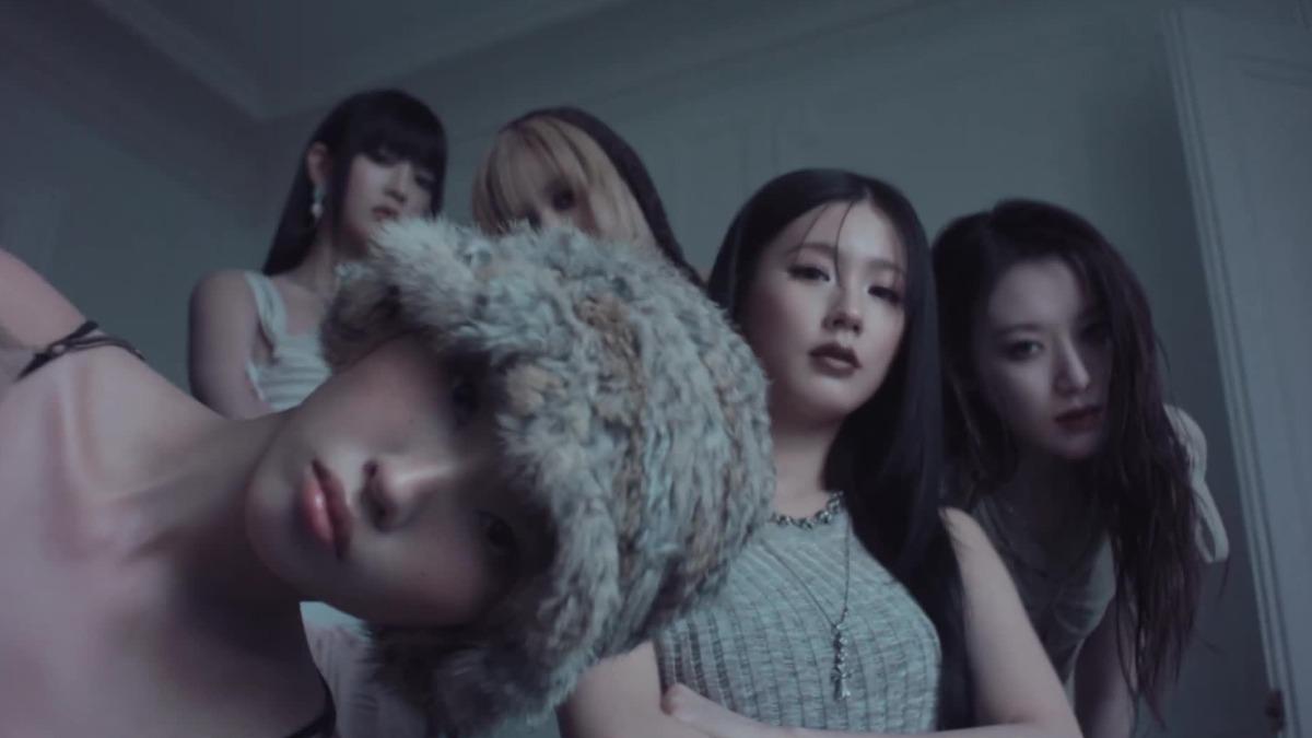 韓團i-dle改名霸氣回歸！新曲《Girlfriend》破500萬觀看 登發燒第3│TVBS新聞網