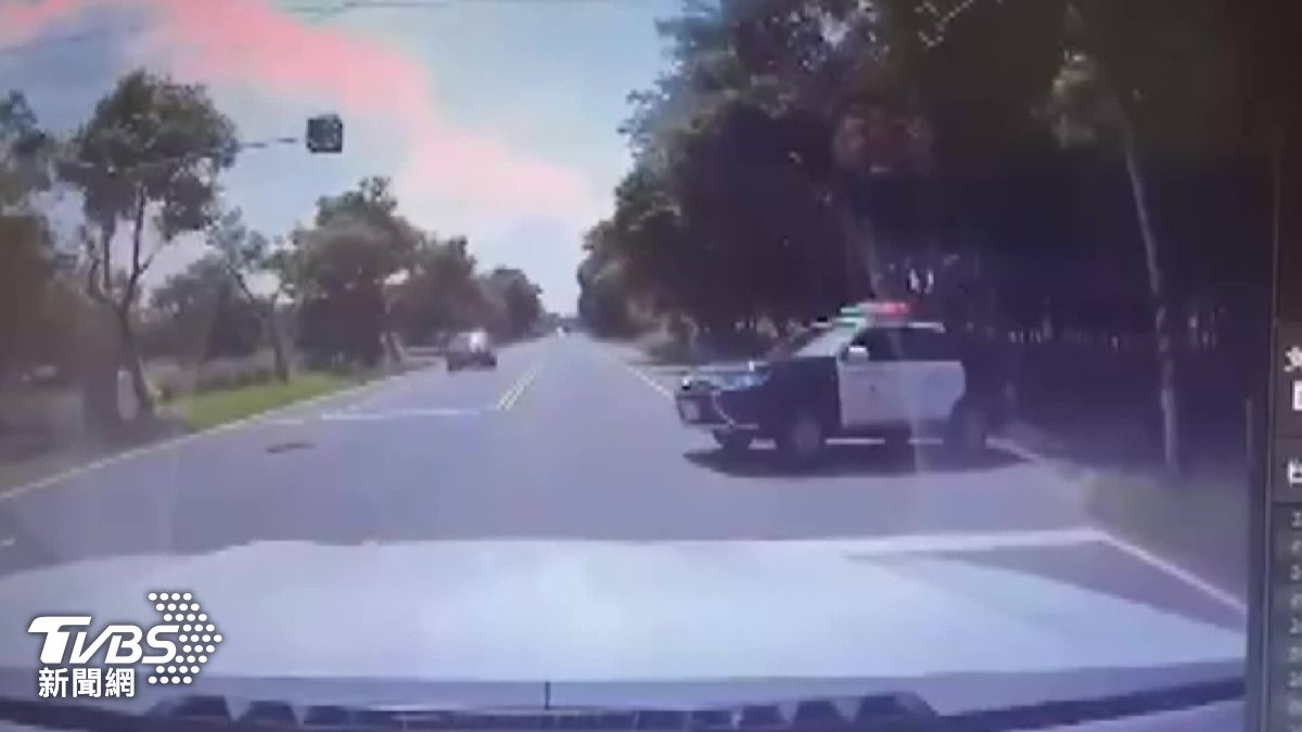 警車猛撞BMW！駕駛成植物人遭波及 姊妹破相國賠出爐│TVBS新聞網