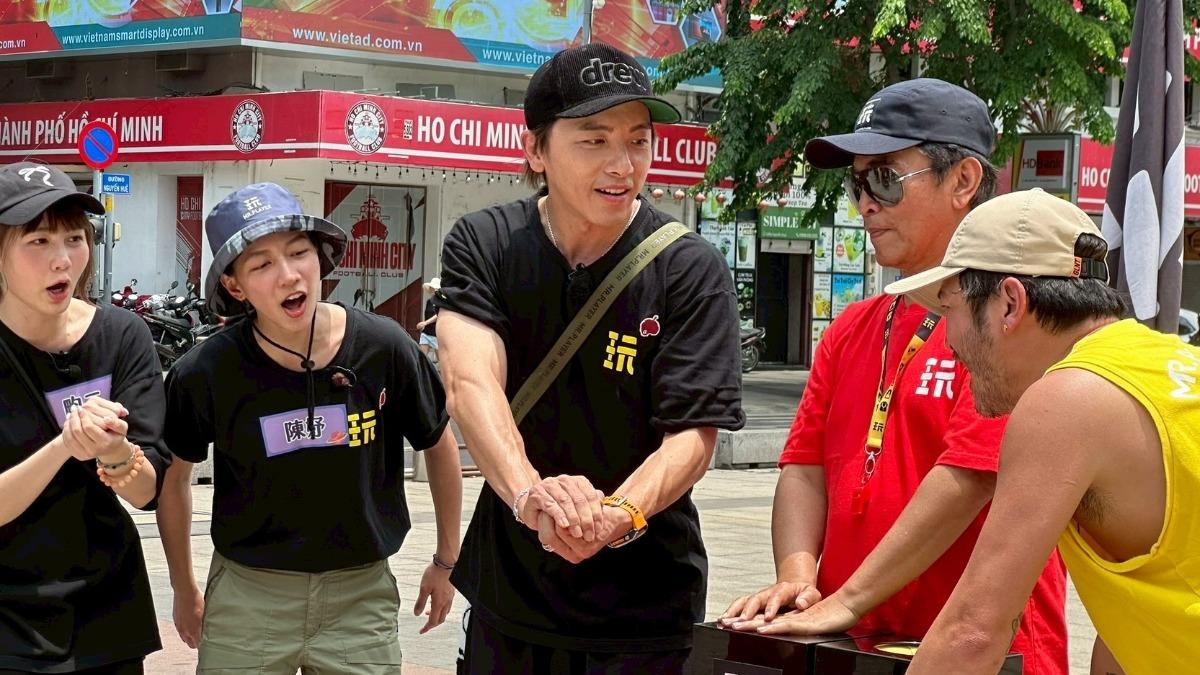 坤達打點滴休養「強勢回歸」！越南化身洗頭工 KID一舉動挨轟│TVBS新聞網