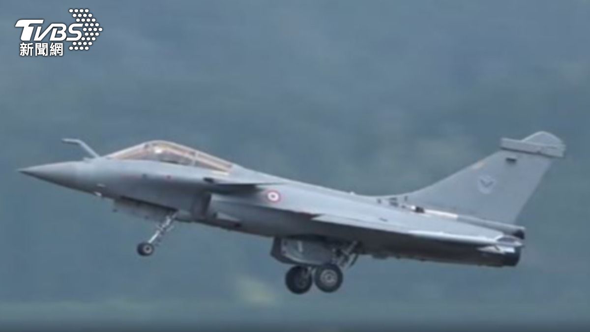 印巴空戰後超低調！大陸央視首次報導殲-10CE戰果 哥倫比亞擬採購│TVBS新聞網