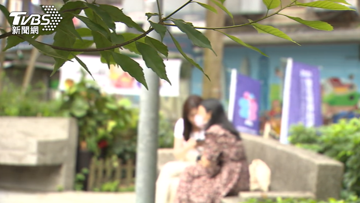 哽咽！揭「舍監性騷」 台大女博士控：險遭性侵│TVBS新聞網