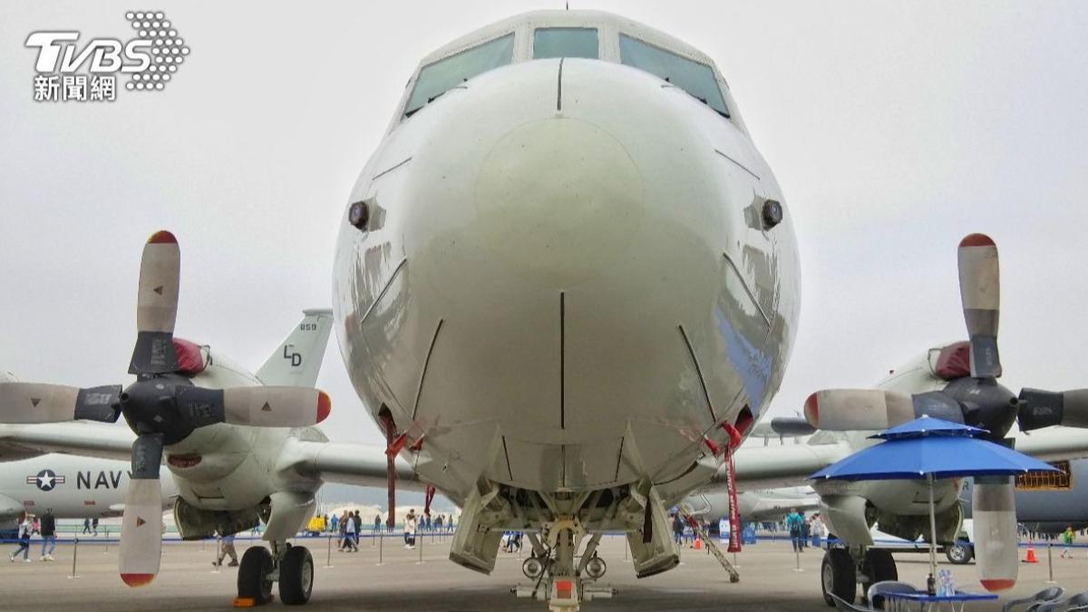 火紅蕈狀雲炸開！南韓「潛艇殺手」P-3C反潛機墜毀 尋獲4遺體│TVBS新聞網