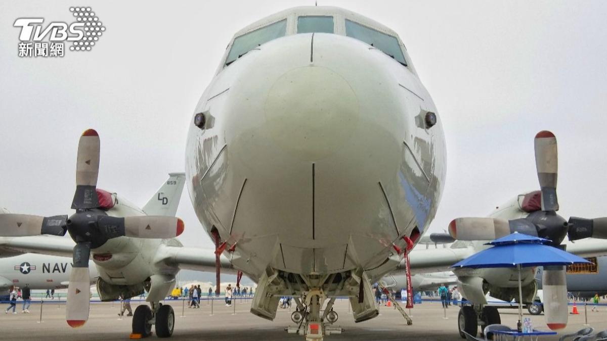火紅蕈狀雲炸開！南韓「潛艇殺手」P-3C反潛機墜毀 尋獲4遺體│TVBS新聞網