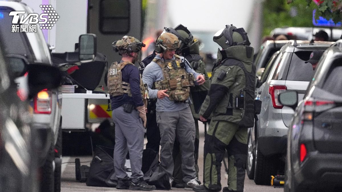 大喊「巴勒斯坦解放」！男子朝人群丟汽油彈釀8傷 FBI定調恐攻│TVBS新聞網