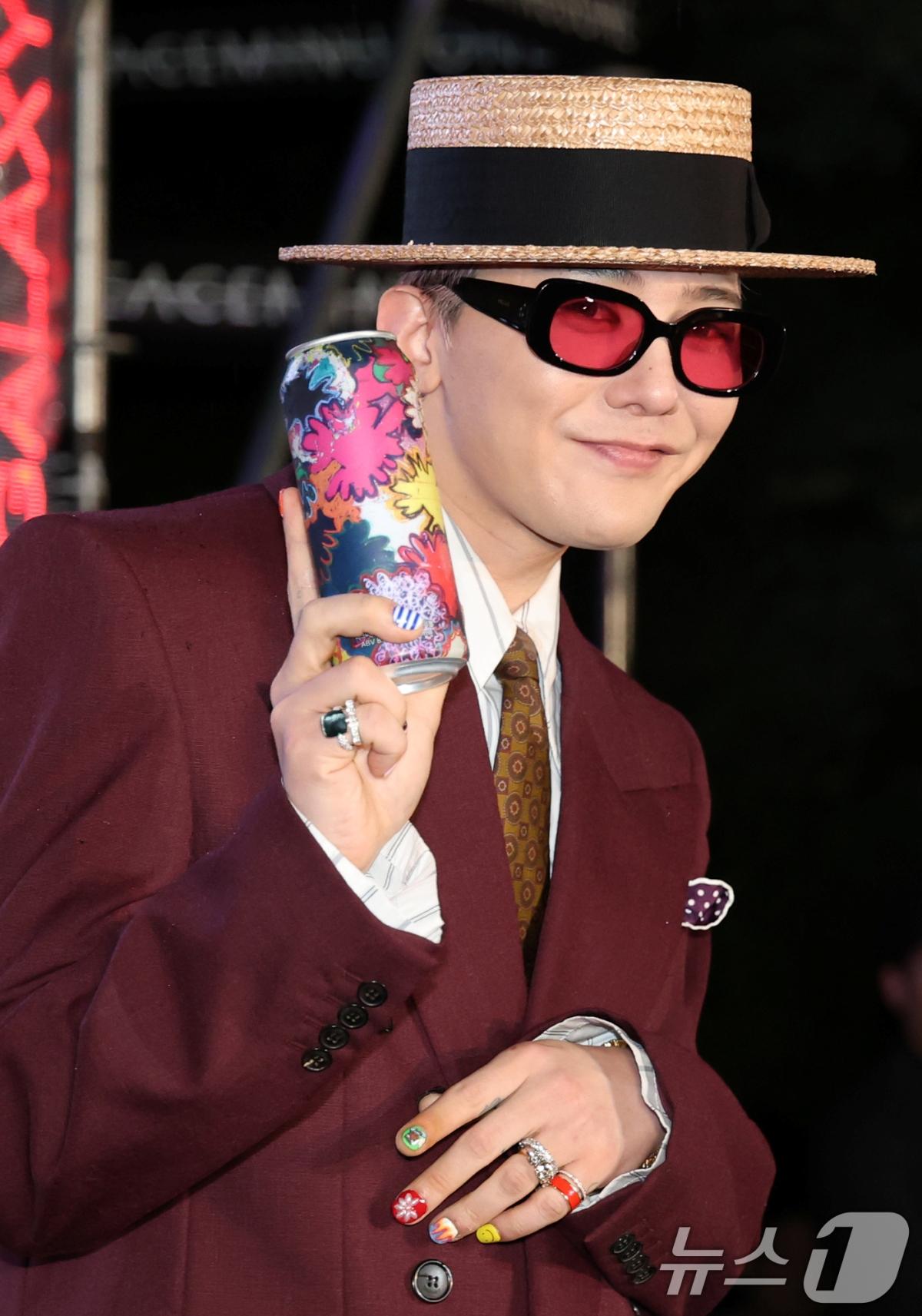 首爾開唱遲到73分…GD昨晚又晚40分到場！ 公司急澄清：不得已│TVBS新聞網