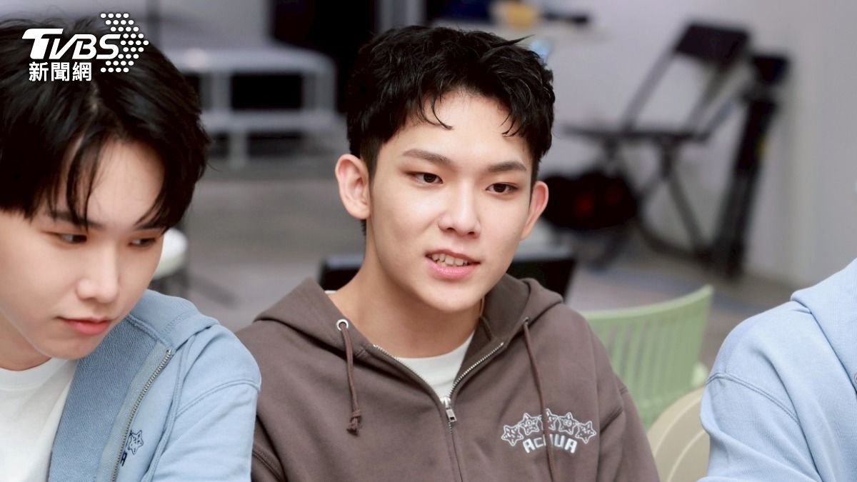 AcQUA源少年藏天才學霸！驚人成績曝光 他自豪下半身超猛│TVBS新聞網