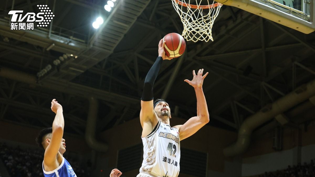 TPBL冠軍賽／林書豪21分8籃板惜犯滿！海神大逆轉國王 1比1追平│TVBS新聞網