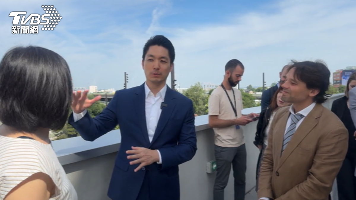 蔣萬安出訪巴黎！首站「麟洋配」奧運奪冠場地│TVBS新聞網