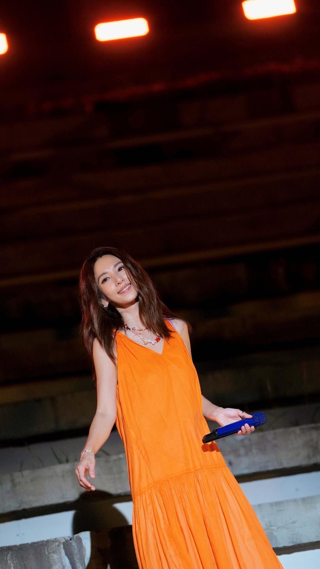 S.H.E高雄合體！田馥甄感性告白 Selina當場淚崩│TVBS新聞網