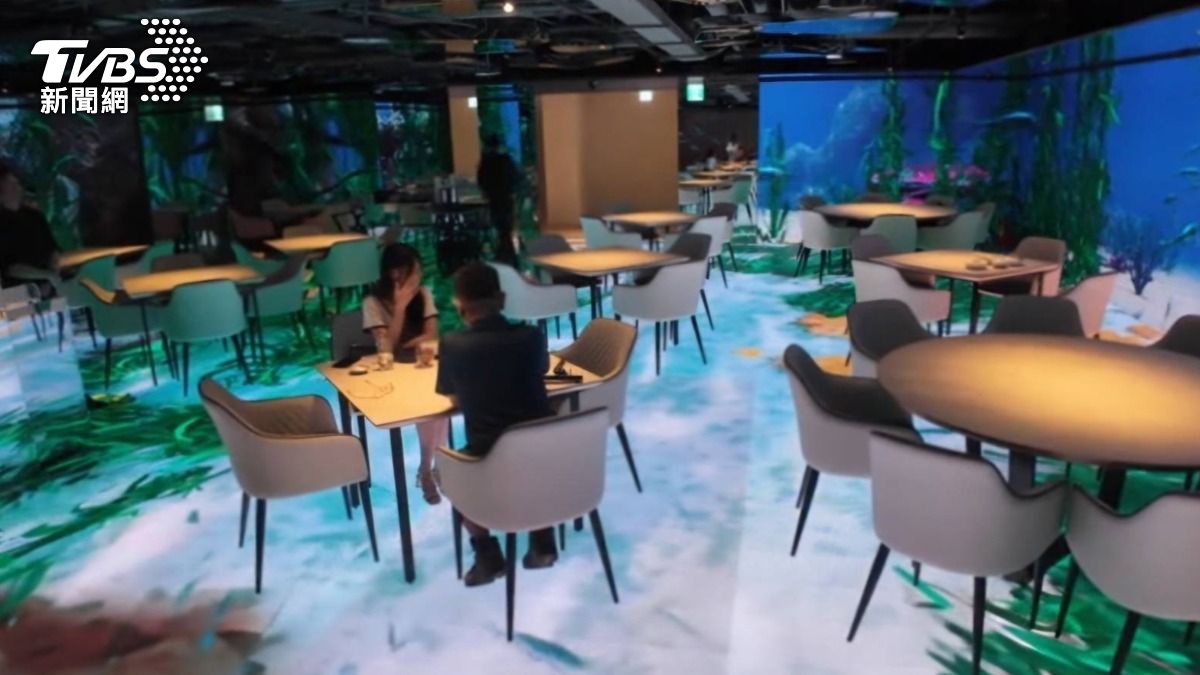 消暑！ 名店「遊覽車」納涼PK破億LED海洋環繞│TVBS新聞網