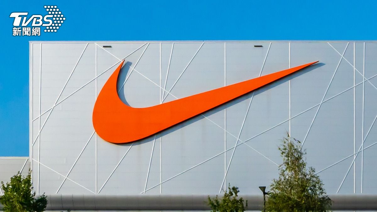 Nike年營收崩跌12％！受川普關稅衝擊 明年成本暴增300億│TVBS新聞網