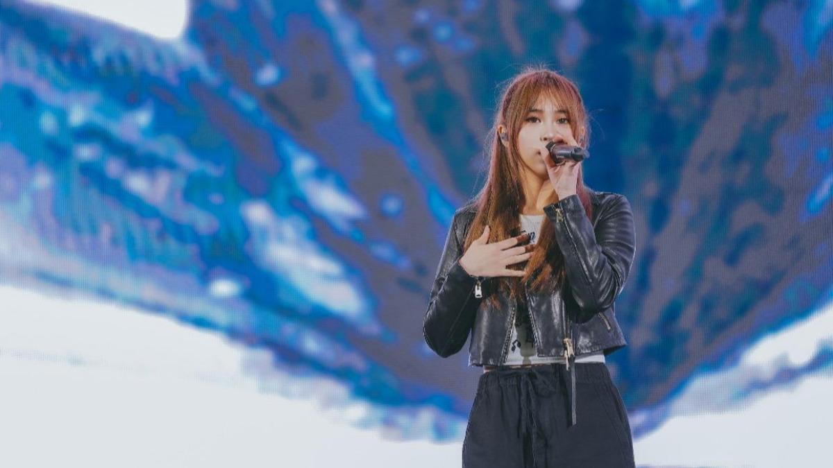 五月天首唱大巨蛋！18歲正妹星二代當嘉賓 創驚人紀錄│TVBS新聞網