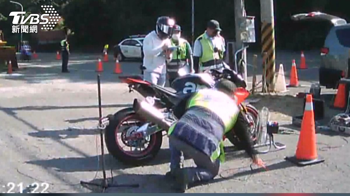 「105.3分貝」超標 夜間驚醒熟睡居民 苗栗科技執法抓噪音車！│TVBS新聞網