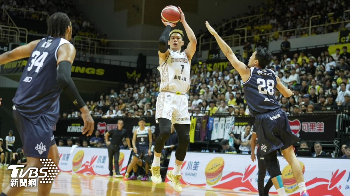 TPBL／林書豪狂砍27分 新北國王擊敗高雄海神奪元年總冠軍│TVBS新聞網