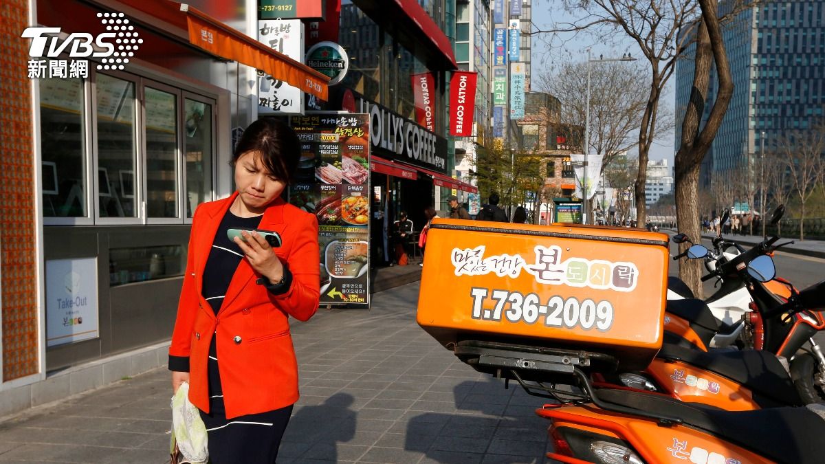 南韓美食外送費用喊漲！ 可樂、養樂多飲料最多漲13%│TVBS新聞網