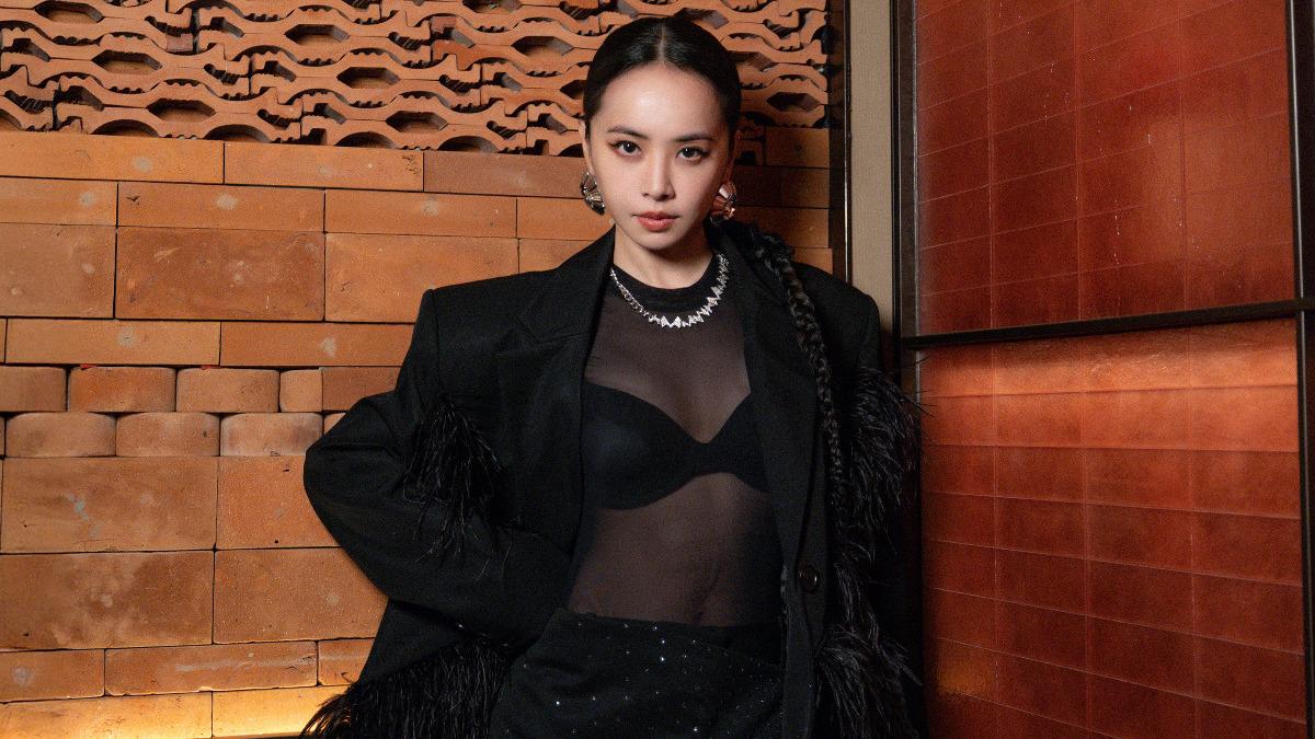 蔡依林露面了！套激裸薄紗裝美成這樣 黑色Bra霸氣曬春光│TVBS新聞網