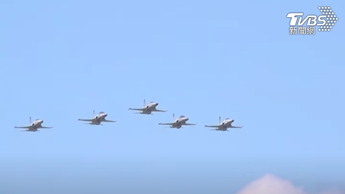 守護台海領空逾50年 傳奇老戰士「F-5系列戰機」今除役│TVBS新聞網