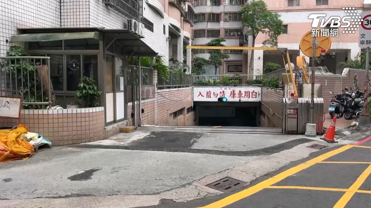 南台灣再遇颱風！居民「淹怕了」 防水閘門緊急備戰│TVBS新聞網