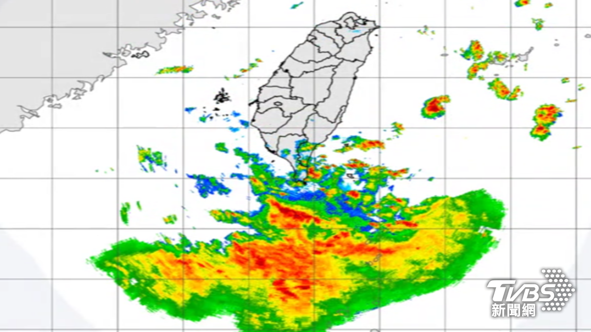 丹娜絲颱風挾雨彈猛襲 台東山區預估雨量上看700毫米│TVBS新聞網