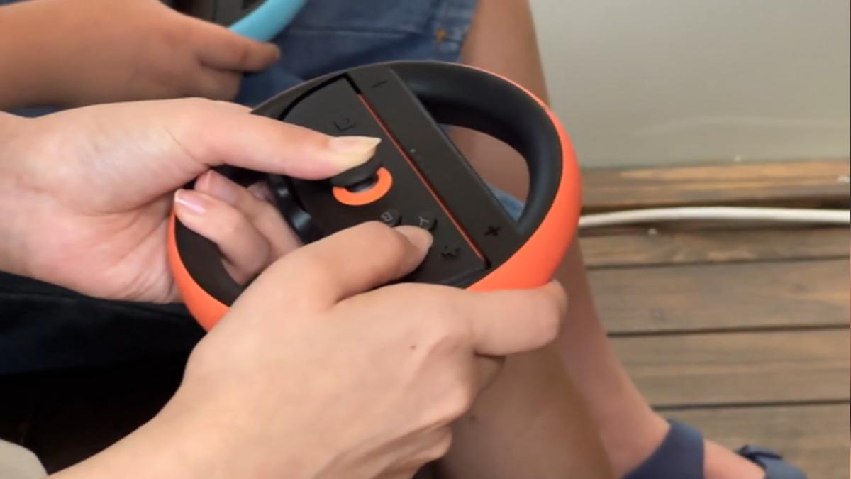 搶破頭！ Switch 2台灣開賣 開箱主機+週邊體驗曝│TVBS新聞網