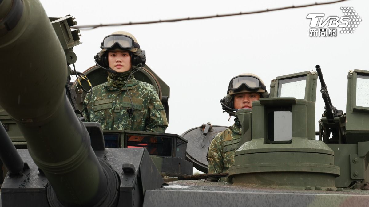 圖輯／「地表最強」M1A2T超兇火力壓制！共軍戰車很難逃│TVBS新聞網