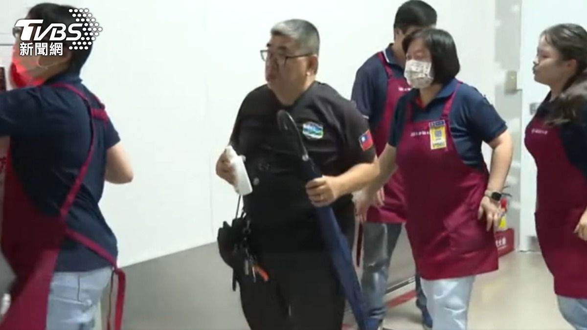 漢光DAY2 陸軍「立即備戰操演」防衛桃機、直擊海巡萬里艦掛雄二飛彈箱│TVBS新聞網