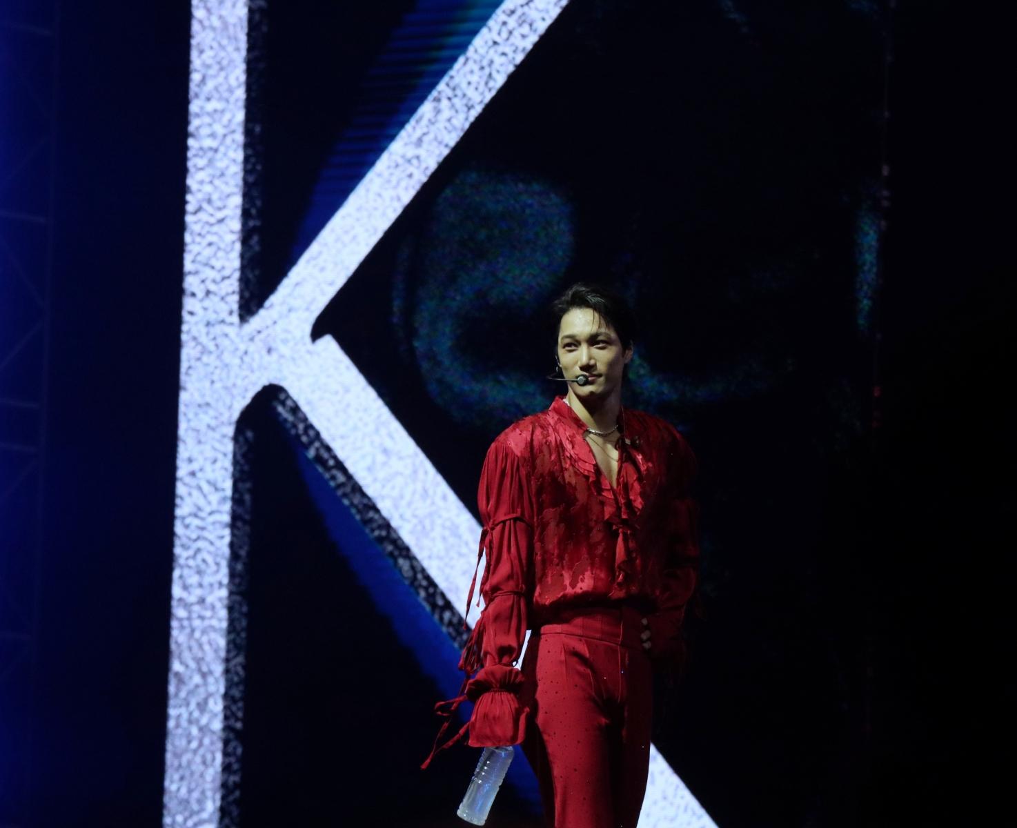 無懼強撞GD！KAI汗濕腹肌辣翻了 怨SM RUN太累「不想見珉豪」│TVBS新聞網