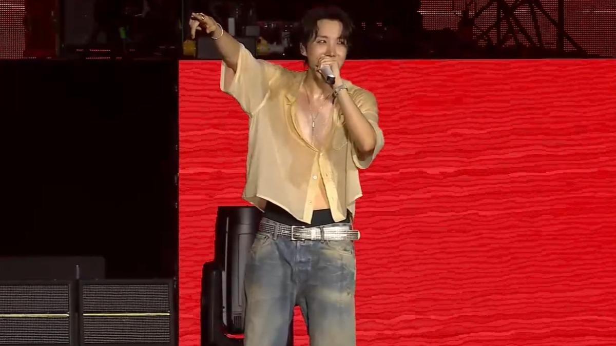 音樂節柏林開跑！IVE開全麥應戰 j-hope大方解放身材│TVBS新聞網