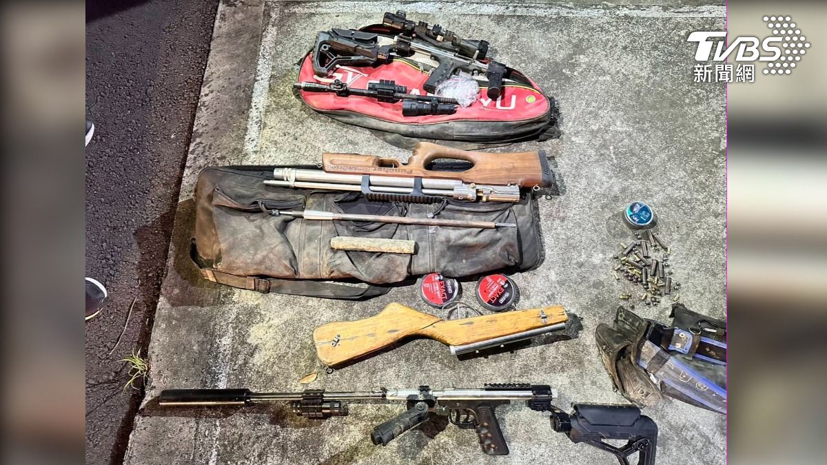 台南父遭開槍住進ICU 兒「攜4長槍」逃跑10分鐘自撞亡│TVBS新聞網