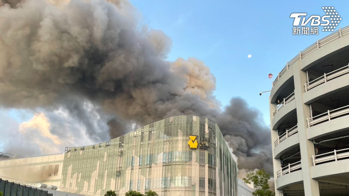 年產2.4萬電動車電池量！三元能源大火 延燒11小時│TVBS新聞網