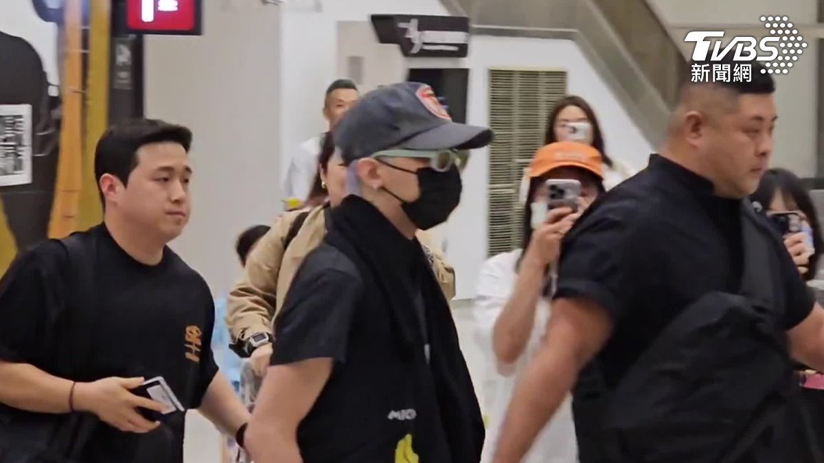 GD、周杰倫合體了！外傳將「合作單曲」 粉絲1舉動讓天王笑了│TVBS新聞網