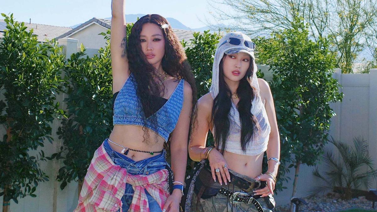 A-Lin意外上演女女吻！超辣嫩妹身分曝 還雙飛美國度假│TVBS新聞網