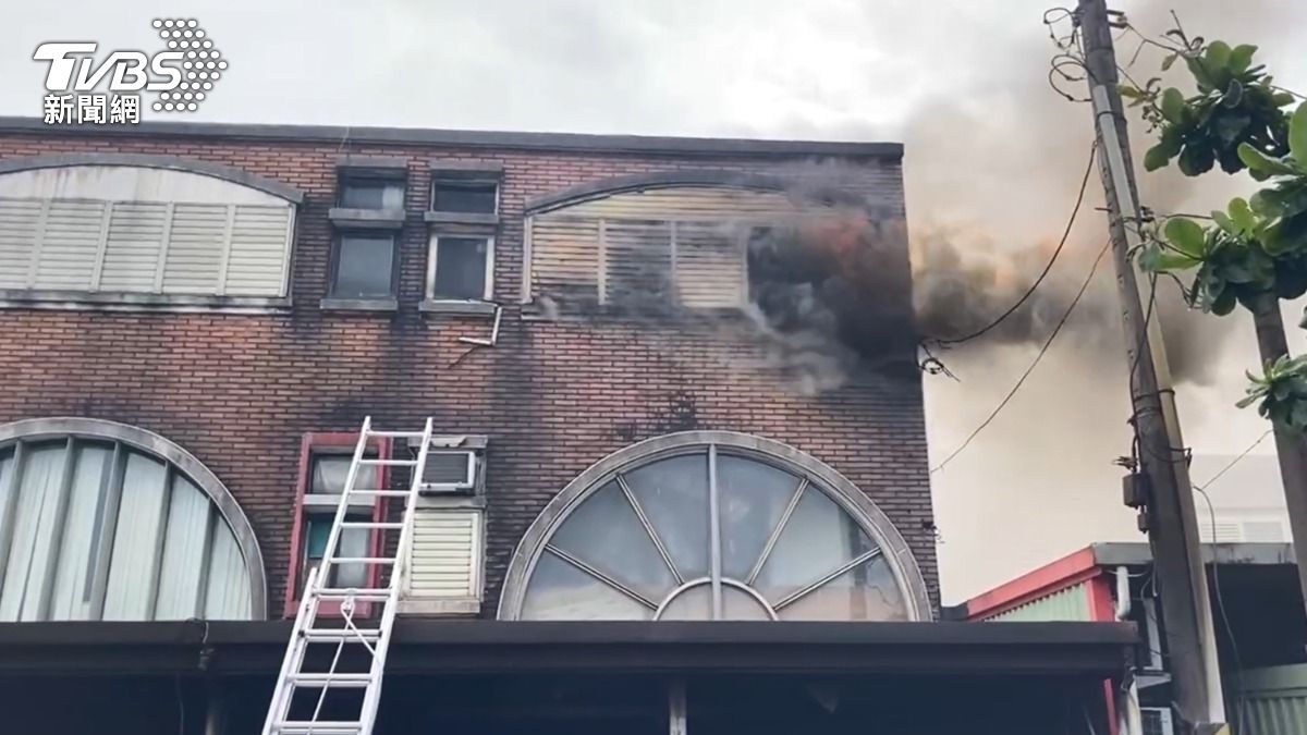 蘇澳民宅惡火！印尼移工夫妻逃生不及 兩屍三命│TVBS新聞網