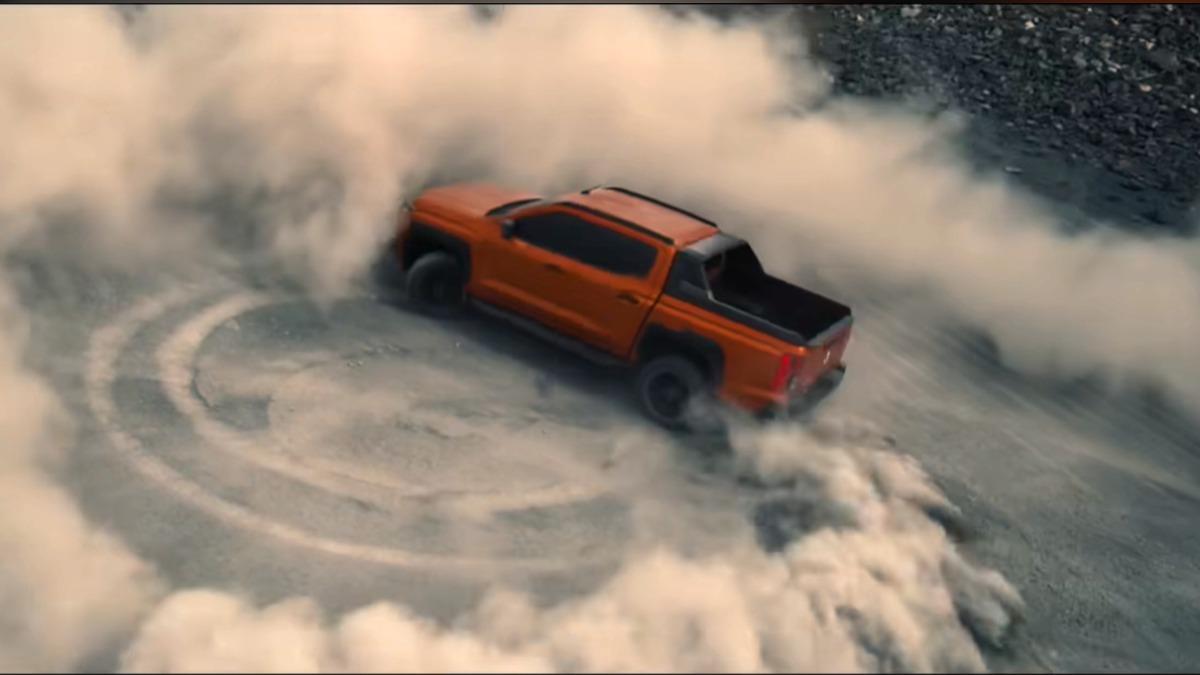 三菱神秘影片藏彩蛋！「Triton、XForce」雙車齊現身 引爆皮卡話題│TVBS新聞網