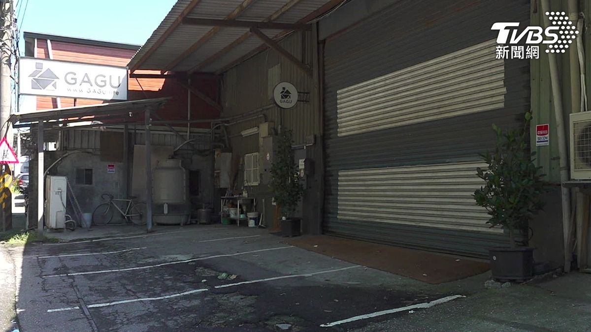 家具品牌倒閉危機！老董欠高利貸「月息4%」黑道上門討債│TVBS新聞網