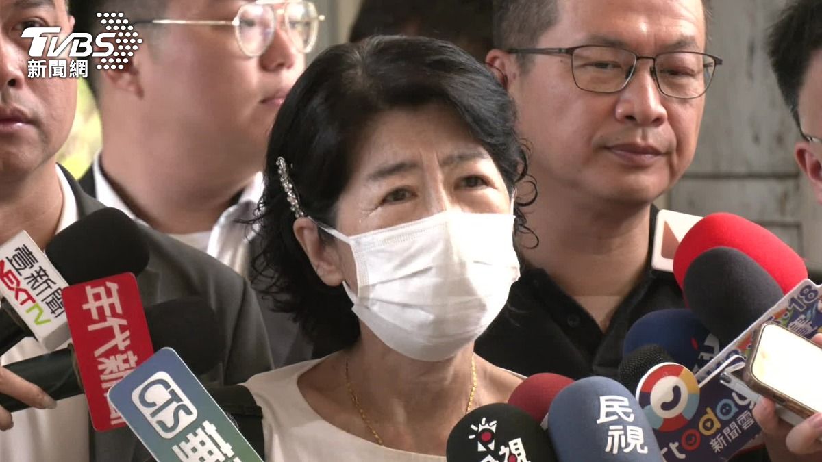 沒柯文哲相伴！陳佩琪沮喪含淚：他投票影響執政黨利益│TVBS新聞網