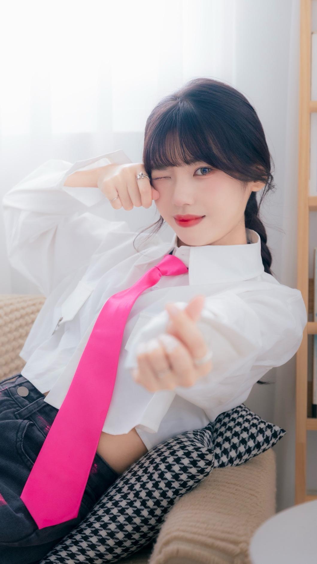 最會射啦啦隊女神是她！撞臉aespa成員 驚人紀錄曝光│TVBS新聞網