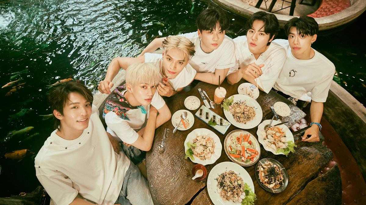 Ozone泰國拍寫真濕身帥成這樣 和大象淋雨直呼好魔幻│TVBS新聞網