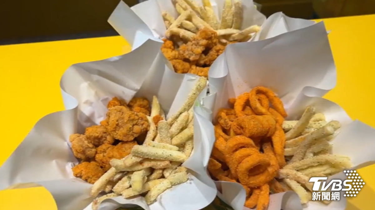 「薯條界天花板」登台現炸現拌 韓愛心提拉米蘇快閃│TVBS新聞網