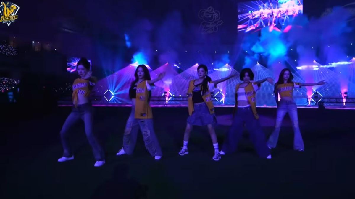 韓星佔據台北！ITZY登大巨蛋開球 「最美小三」韓韶禧嗨跳女團舞寵粉│TVBS新聞網