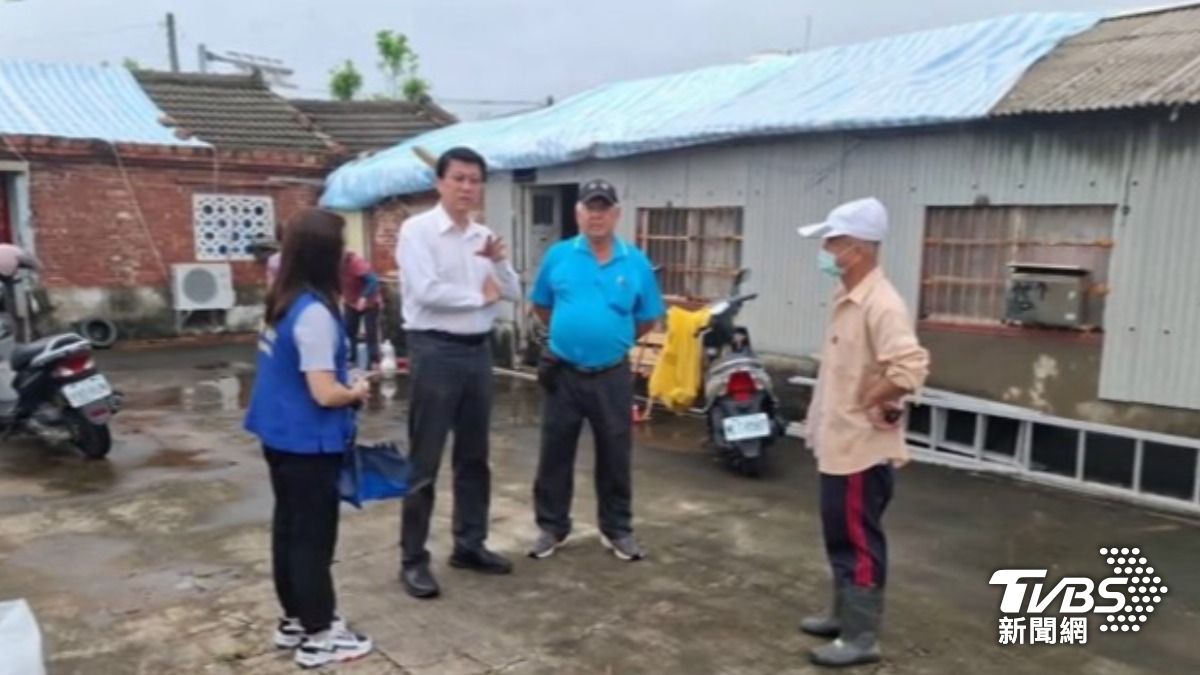 沒勘災聽江蕙？ 謝龍介駁：綠別「泡水救災作秀」│TVBS新聞網