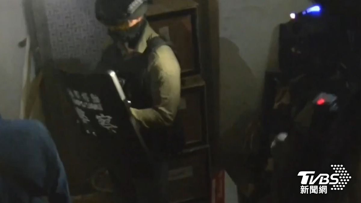 台南音樂會館「極樂越南」毒趴 夜夜笙歌107人遭逮擠爆警局│TVBS新聞網