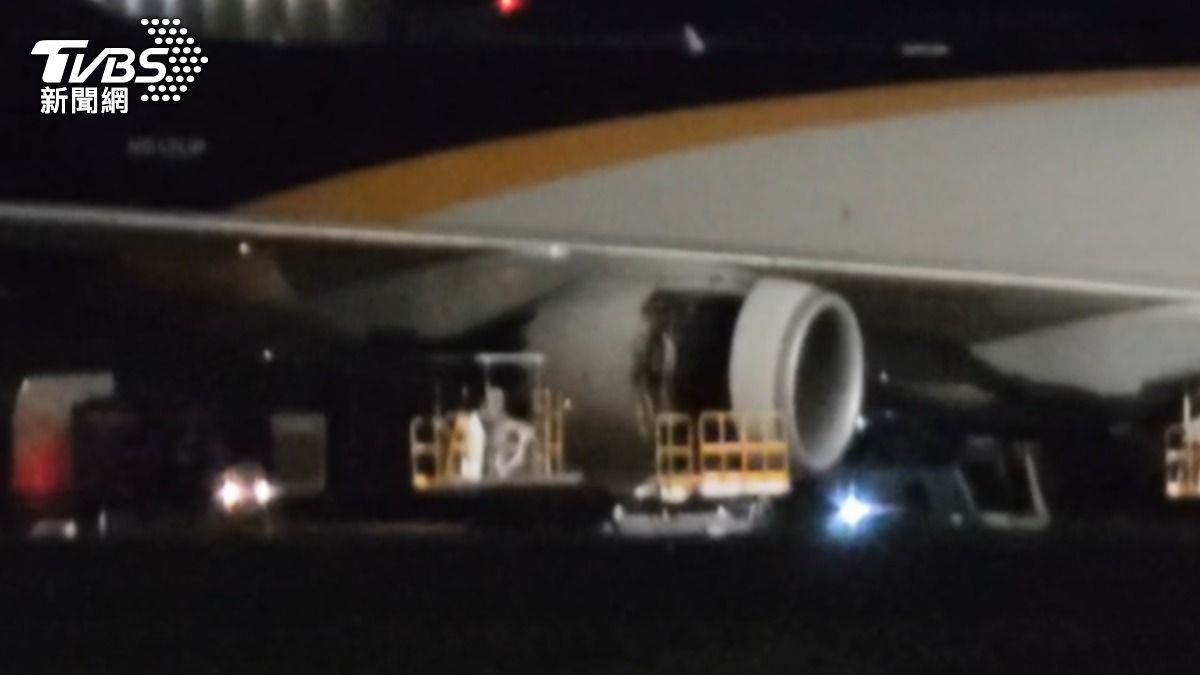 快訊／UPS貨機降落「發動機觸地」！冒火光畫面曝 桃機回應了│TVBS新聞網