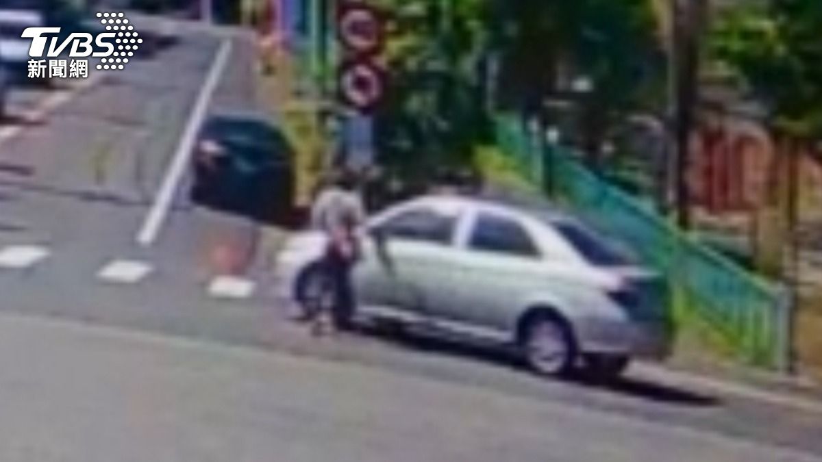 有片／驚悚！宜蘭女騎士「噴飛80m」慘死 撞擊瞬間畫面曝│TVBS新聞網